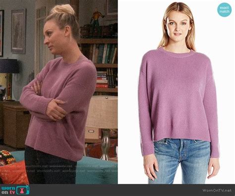 Wornontv Pennys Purple Sweater On The Big Bang Theory Kaley Cuoco Clothes And Wardrobe From Tv