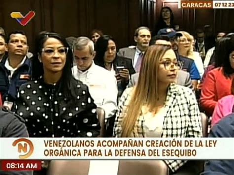 Caraqueños aplauden creación de la Ley Orgánica para la Defensa de la