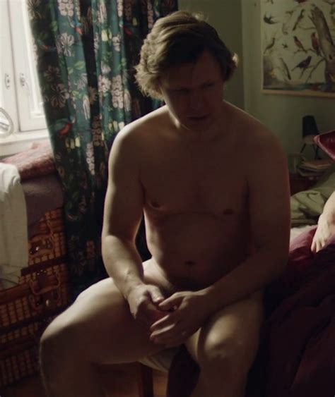 Eero Milonoff Nudo L Attore Mostra Il Pisello Bitchyx