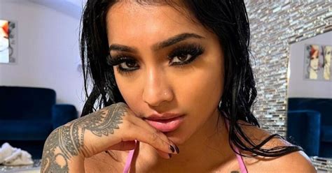 Yasmina Khan Rage Against The Sale Of Farting Model Onlyfans
