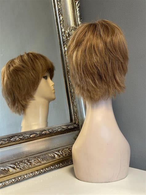 Luksusowa peruka krótka z naturalnych włosów Bella Duo w kolorze blond