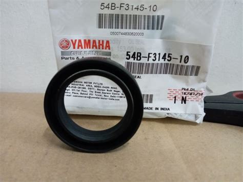 ORIGINAL YAMAHA FRONT FORK OIL SEAL PER PIECE FOR SZ SERIES R15