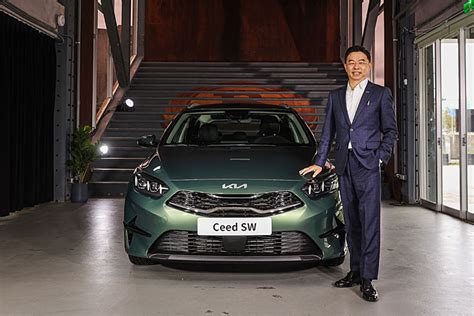 V Kia Ceed Sportswagon U Car