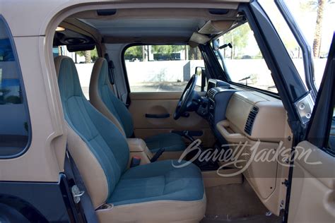 1998 JEEP WRANGLER SAHARA Interior 244809