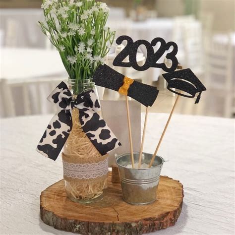 Kit Decoração de Formatura Capelo Canudo e Ano Graduação Elo7