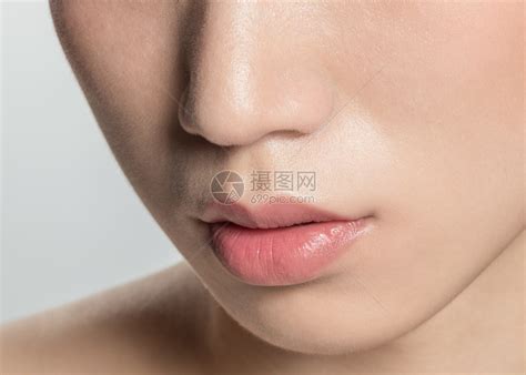 女性唇部彩妆特写展示高清图片下载 正版图片501377037 摄图网