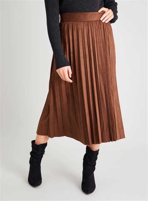 8 Ways To Wear A Pleated Midi Skirt No Matter The Season Artofit