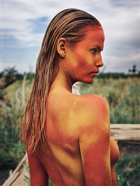 Natasha Poly Nude Sexy 15 Photos TheFappening