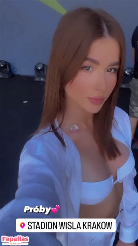 Roksana Węgiel aka roxie wegiel Nude Leaks Fapellas