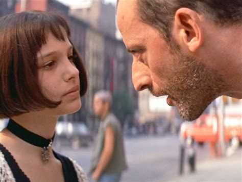 Pin By Rommel Solarte On Carteles De Cine The Professional Movie