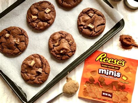 Reeses Chocolate Peanut Butter Cup Cookies Maverick Baking