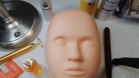 Asmr Limpieza Facial A Maniqu Para Dormir R Pido Youtube