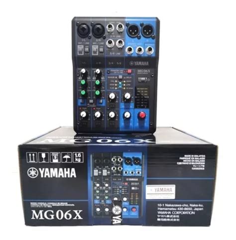 Mezcladora Color Negro De 6 Canales Con Efectos Yamaha Mg06x En Venta