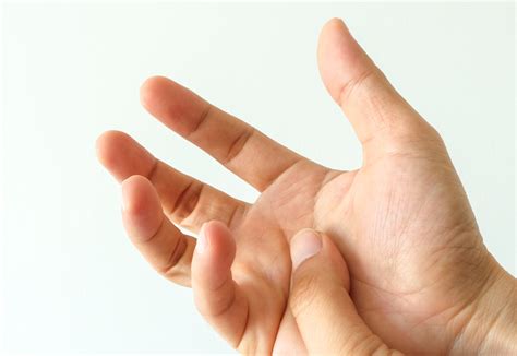 How To Make Your Right Hand Numb At Alan Webb Blog