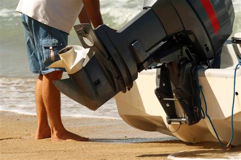 Outboard Motor Starts But Won T Stay Running
