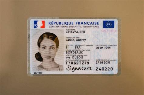 Anonymat en ligne bientôt la carte d identité pour s inscrire sur les