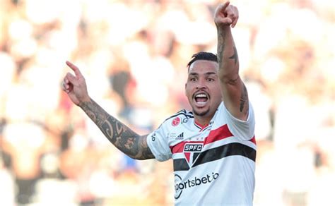 Luciano pede desculpas à torcida pelo jogo ruim na final da Sul