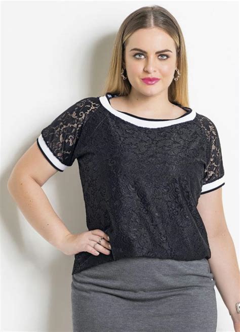 Blusa Preta Renda Plus Size Quintess Quintess