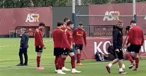 Roma Bayer Leverkusen Dybala Si Allena Con Il Gruppo Nella Rifinitura