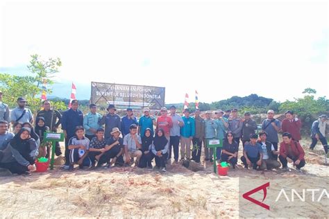 KLHK Tanam Pohon Serentak Di 38 Provinsi Seluruh Indonesia ANTARA