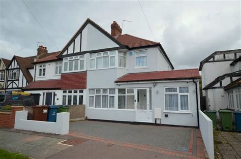 4 Bedroom Semi Detached House For Sale In Grasmere Gardens Harrow HA3