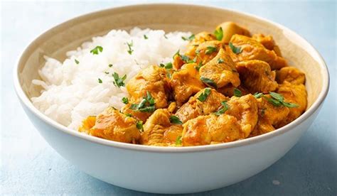 Pollo al curry con Thermomix un plato fácil rápido y muy jugoso