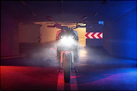 Yamaha Mt Naked Bikes Show A New Hue Of The Dark Side Of Japan
