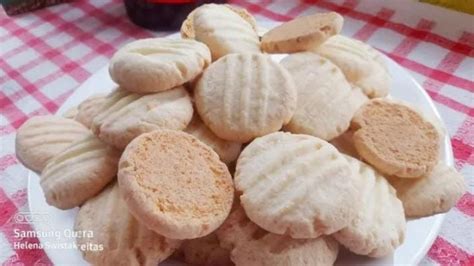 BISCOITO DE POLVILHO E COCO SÓ 1 OVO TIPO SEQUILHO DERRETE NA