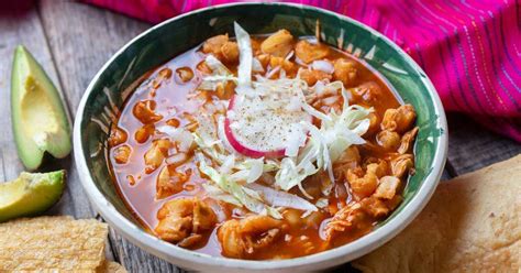 Cómo hacer pozole rojo fácil rápido y sin olla exprés menos de 2