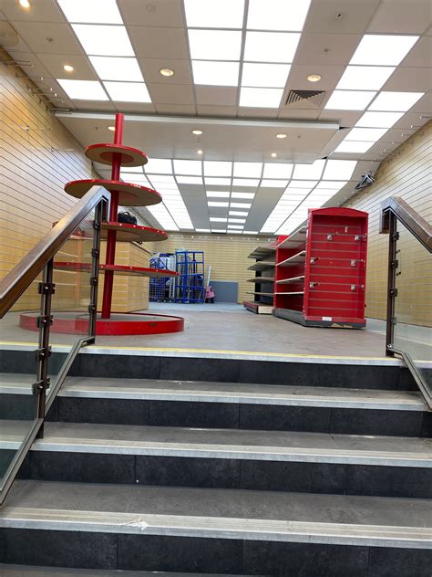City Thameslink Vacant Retail Unit 1 Rail Estate Search