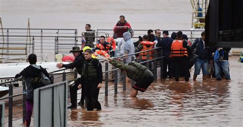 Temporal No Rs Saiba Como Ajudar E O Que Doar Para As V Timas Das