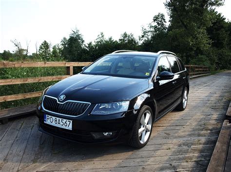 Skoda Octavia Combi 1 8 TSI DSG 4x4 Elegance Simply Clever Das