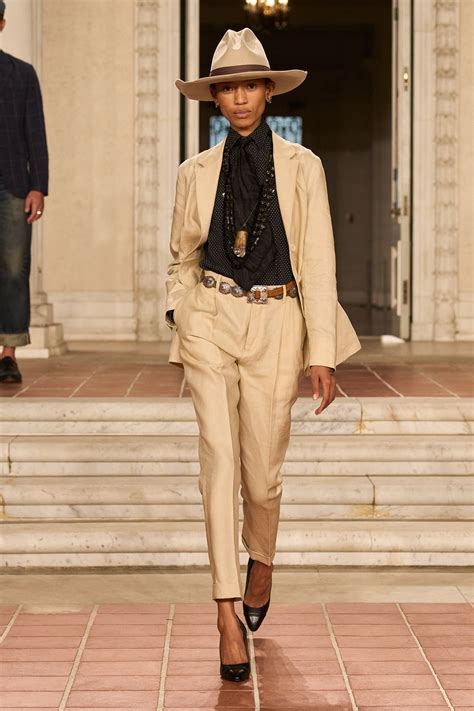 Ralph Lauren Spring 2017 Ready To Wear Fashion Show Vogue Atelier