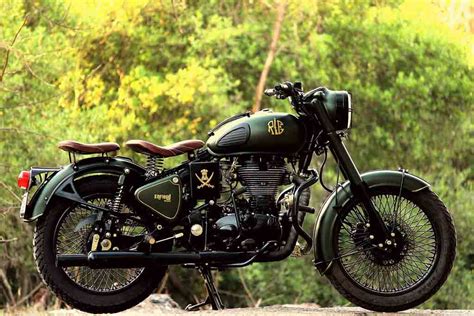 Royal Enfield 500 Bullet Classic Royal Enfield Classic 500 Unveiled