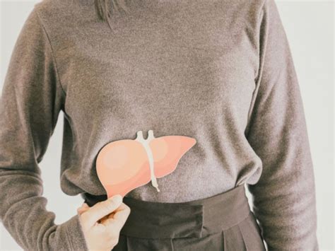 6 manchas en la piel que podrían advertir de un daño hepático profundo
