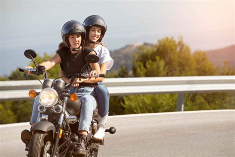 5 Motos Para Viajar En Pareja Pont Grup