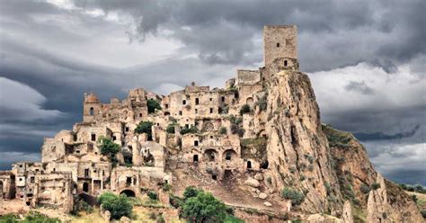 14 Stunning Pictures Of Ancient Ghost Towns Ancient Origins