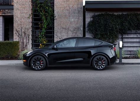 Tesla Model Y Kwh Dual Motor Long Range Wd Aut Nvl Solution