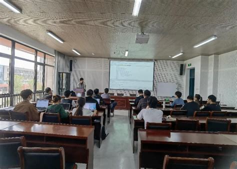 人工智能学院开展2019级本科生毕业设计论文中期检查 人工智能学院