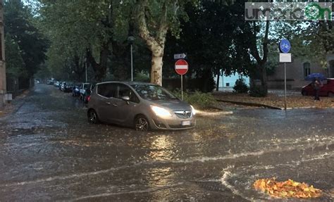 Terni Maltempo Pioggia Lungonera Via Brenta 30 Agosto 2016 UmbriaON
