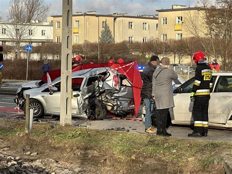Warszawa Wypadek śmiertelny na ul Marywilskiej Jedna osoba nie żyje