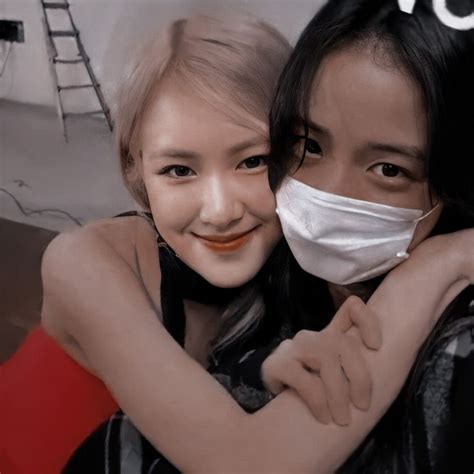 𝐃𝐄𝐒𝐂 aesthetic jennie lisa jisoo rosé blackpink kpop blink