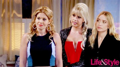 Olsen Twins On Fuller House We Bring Back Michelle Tanner Michelle Tanner Olsen Twins Full