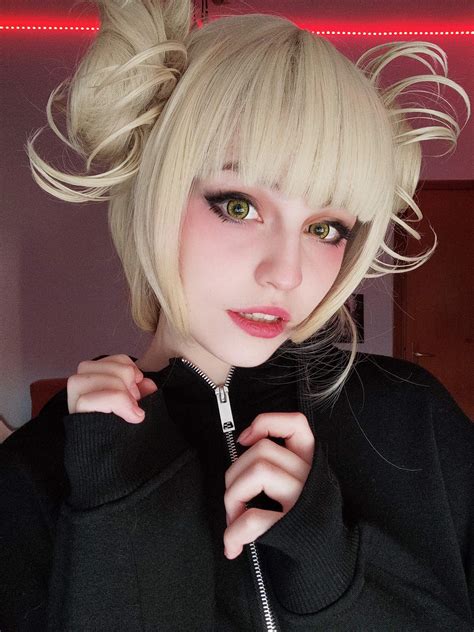 Toga Himiko Cosplay