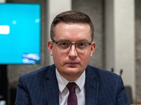 Robert Winnicki rezygnuje z funkcji prezesa Ruchu Narodowego Muszę