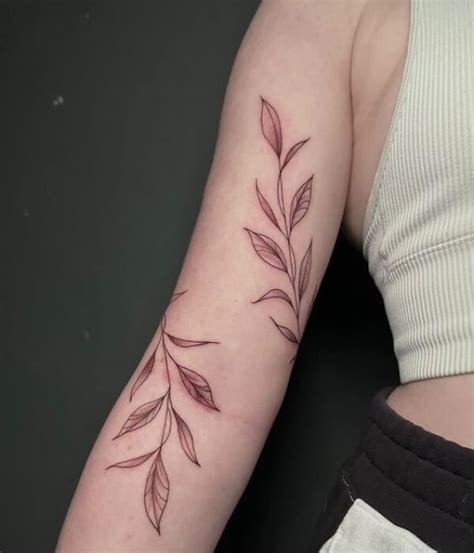 Beautiful Leaf Tattoo Ideas With Meanings