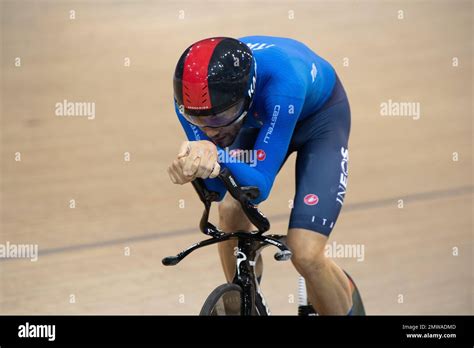 One Hour World Record Holder Hi Res Stock Photography And Images Alamy