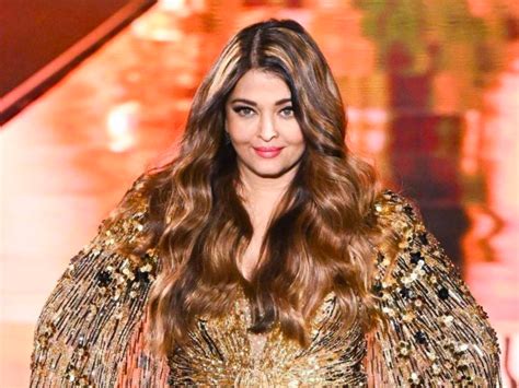 Aishwarya Rai Bachchan S NEW LOOK Shocks Fans What Has She Done To Her