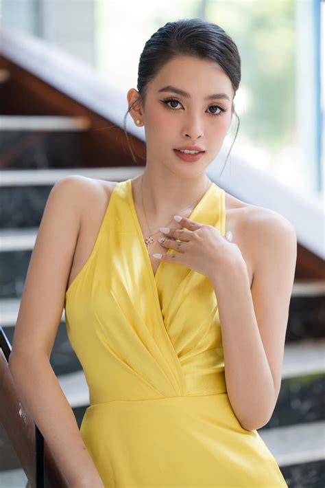 Hoa H U Ti U Vy T Ng V Ng Nhi U Tin N Y U Ng