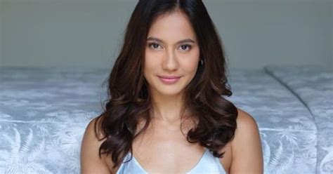 Profil Dan Biodata Pevita Pearce Pemeran Sri Asih Yang Memukau Penonton